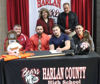 Four HCHS Bears find new den at UPike - Harlan Enterprise | Harlan ...