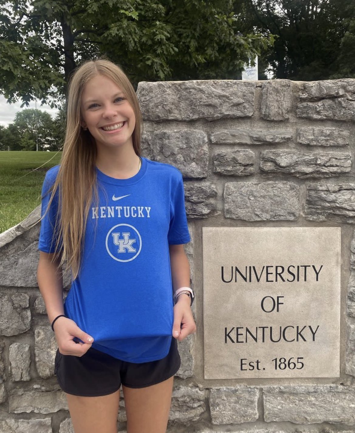 Trinity Ward always knew she wanted to play volleyball at Kentucky ...