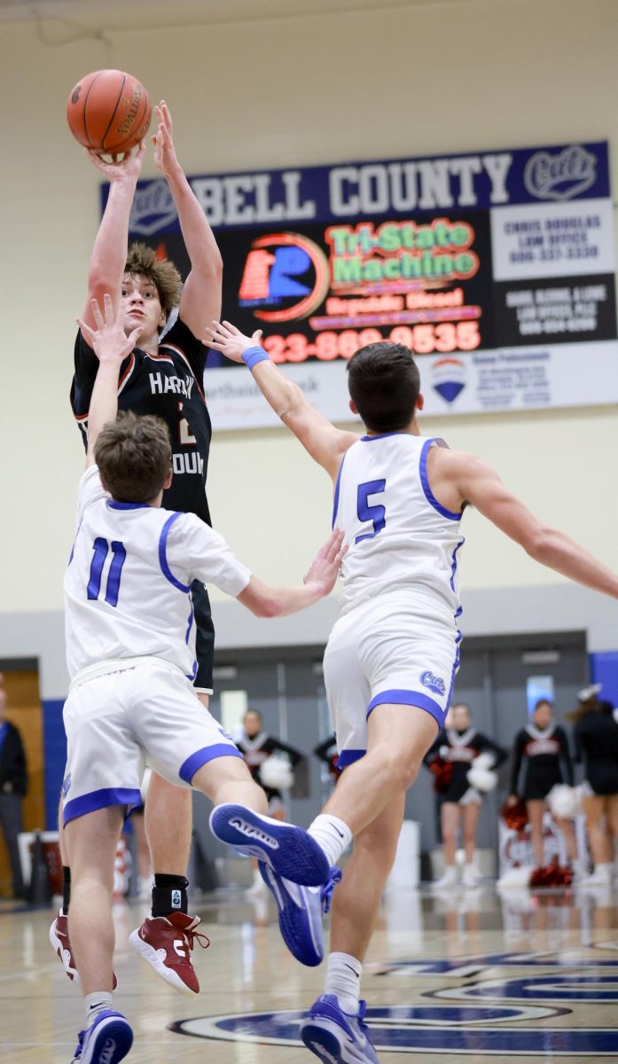 Black Bears knock off 7th ranked Woodford County in Raymond Reed ...