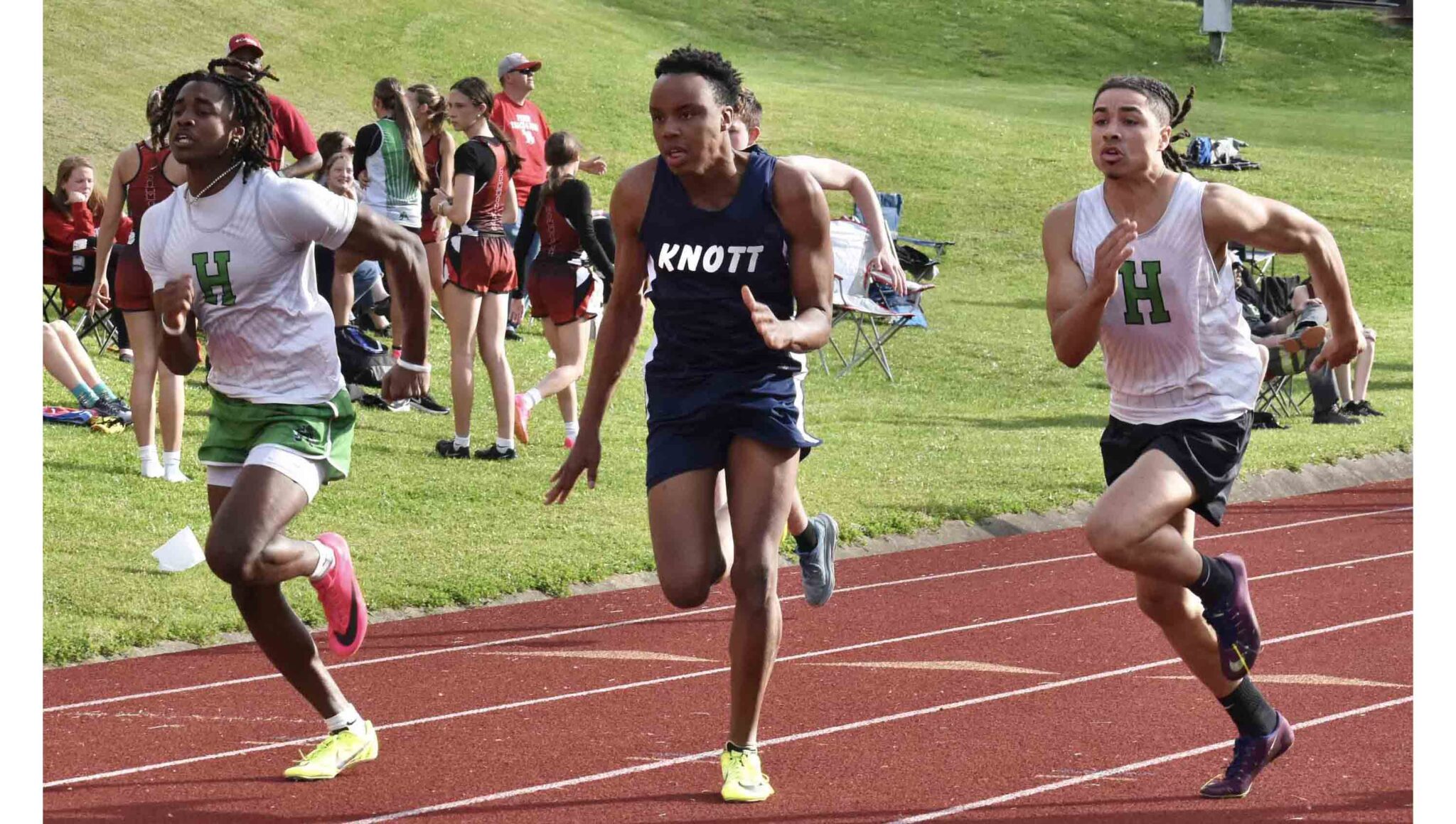 McLendon, Akal power Dragons in strong showing at Leslie race - Harlan ...