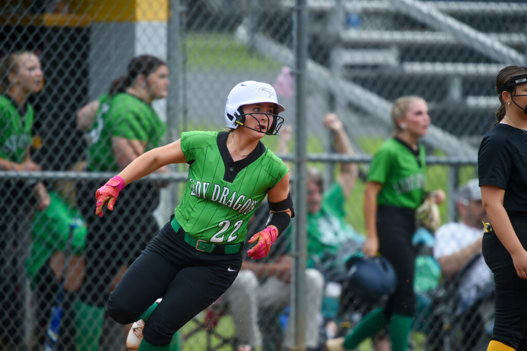 Lady Jackets coast past Harlan | Harlan Enterprise